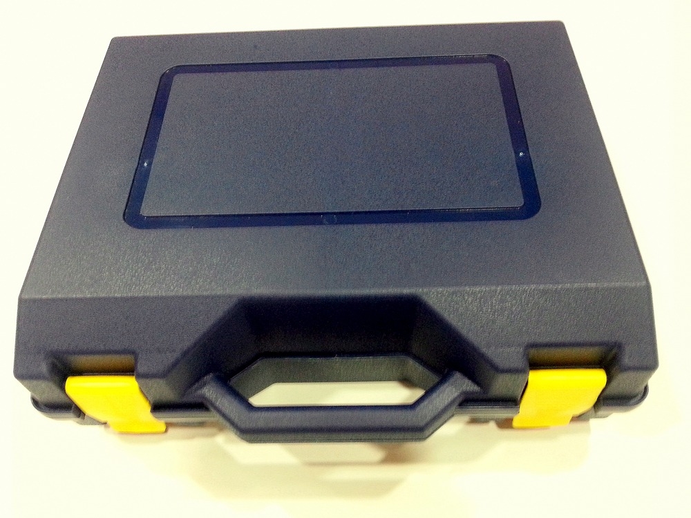 PLASTIC FALCONRY CASE | TinyLoc