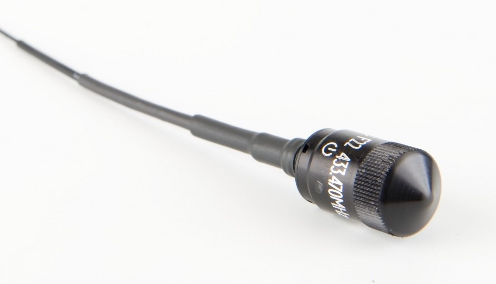 TINYLOC FALCONRY TRANSMITTER F22 433 MHz | TinyLoc